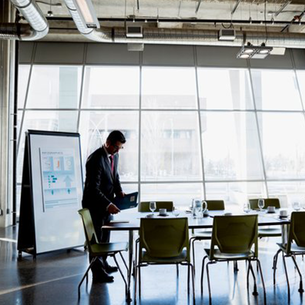 How Does 3M™ One-Way Window Film Day and Night Work? - NGS